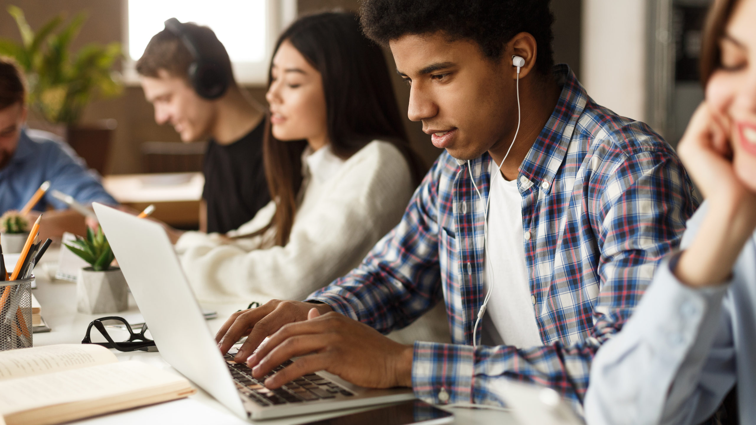 Accessibility for Learning Management Systems - ReadSpeaker Accessibility for Learning Management Systems - ReadSpeaker